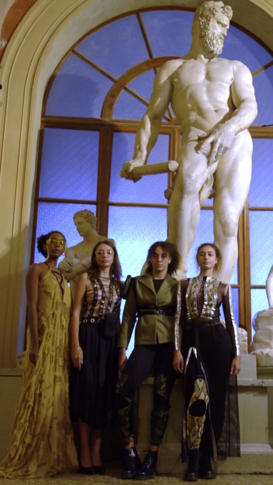 Agenzia moda e spettacolo Bologna Roma Milano ~ First Model and Actor